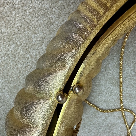 Walborg | Bags | Vintage Walborg Hard Metal Horn Gold Purse Bag Unusual ...